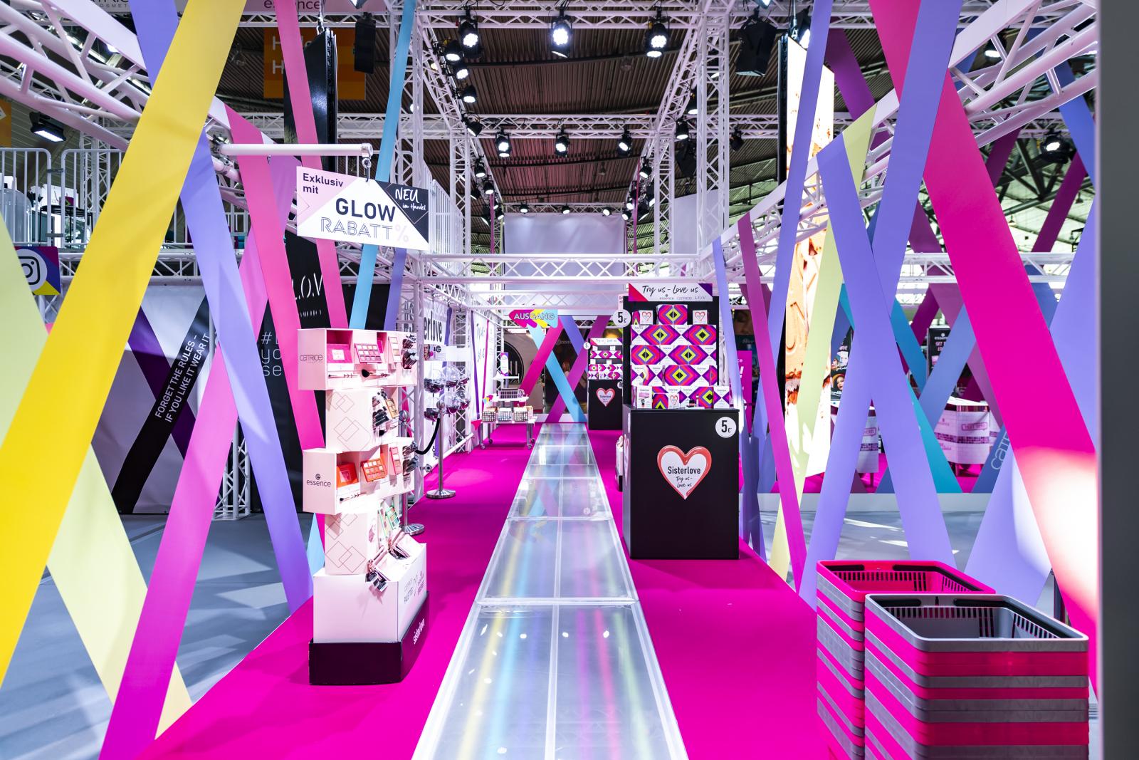 Cosnova GmbH - Glow 2019 - Stuttgart | sinnesgut